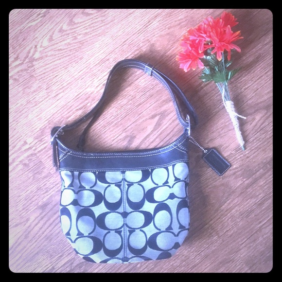 Coach | Bags | Vintage Coach Purse Shoulder Or Crossbody Gray Black ...